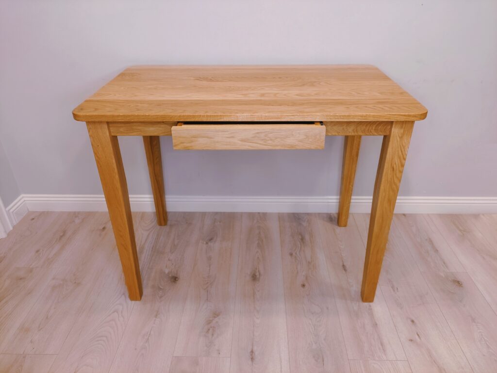 Ąžuolinis svetainės staliukas - Ąžuolinis